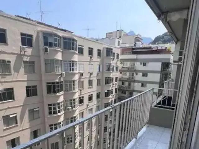 Apartamento para Venda em Rio de Janeiro/RJ Copacabana 2 Quartos