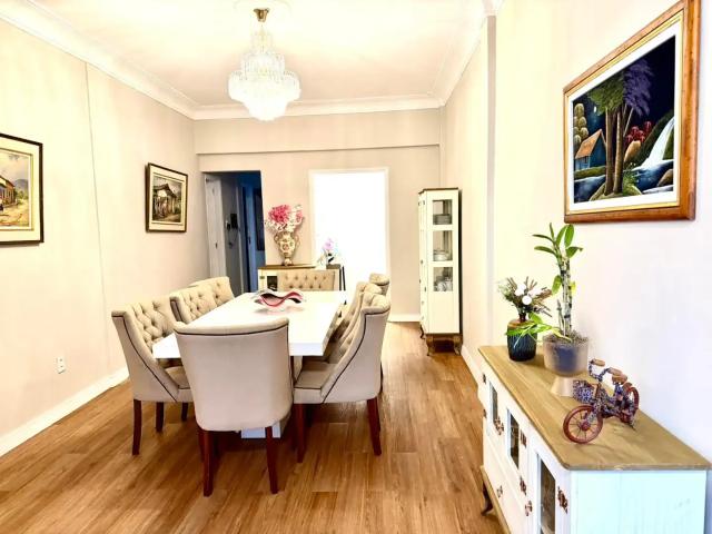 Apartamento para Venda em Rio de Janeiro/RJ Copacabana 2 Quartos