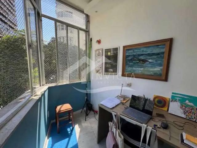 Apartamento para Venda em Rio de Janeiro/RJ Copacabana 2 Quartos