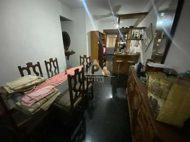 Apartamento para Venda em Rio de Janeiro/RJ Copacabana 2 Quartos