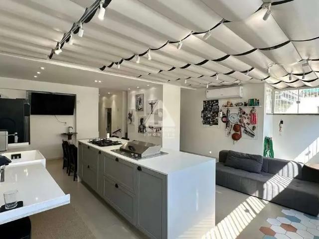 Apartamento para Venda em Rio de Janeiro/RJ Copacabana 2 Quartos