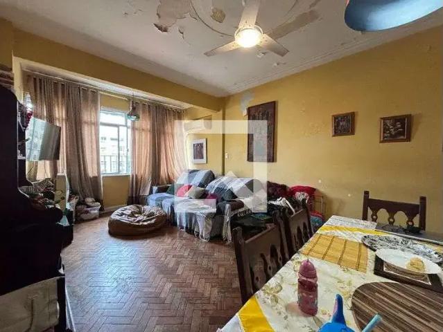 Apartamento para Venda em Rio de Janeiro/RJ Copacabana 2 Quartos