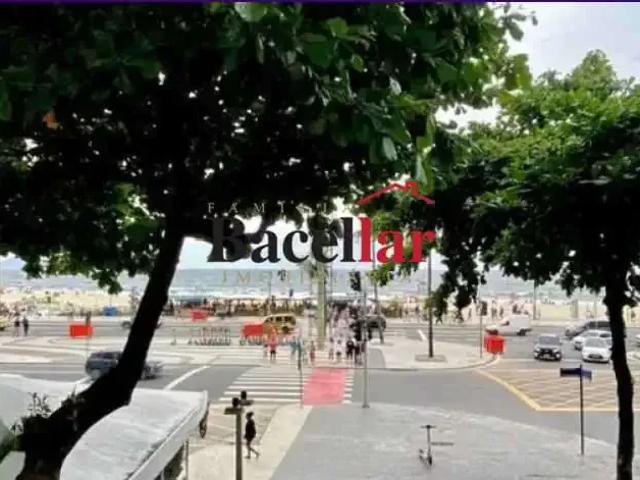 Apartamento para Venda em Rio de Janeiro/RJ Copacabana 2 Quartos