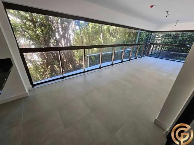 Apartamento para Venda em Rio de Janeiro/RJ Copacabana 2 Quartos