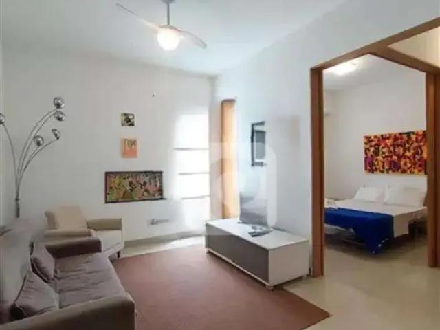Apartamento para Venda em Rio de Janeiro/RJ Copacabana 2 Quartos