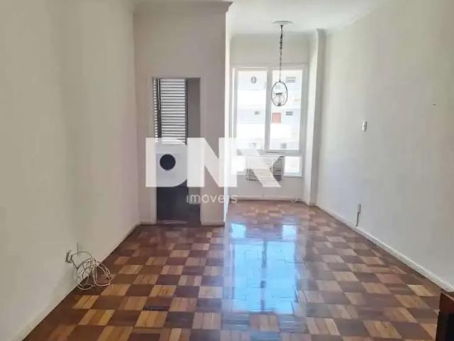 Apartamento para Venda em Rio de Janeiro/RJ Copacabana 2 Quartos