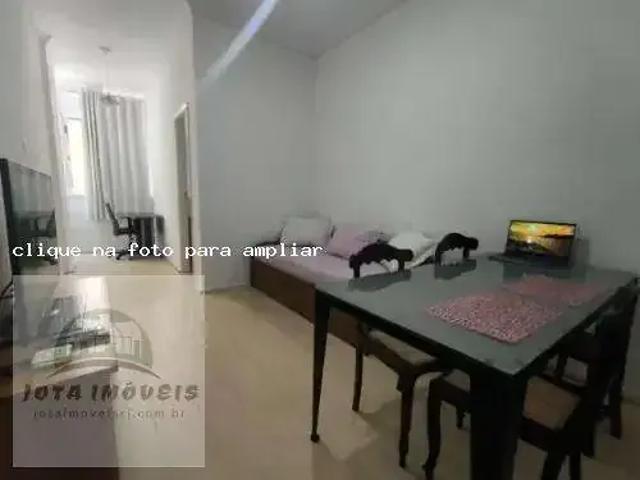Apartamento para Venda em Rio de Janeiro/RJ Copacabana 2 Quartos