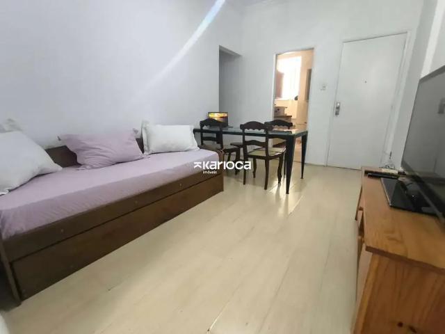 Apartamento para Venda em Rio de Janeiro/RJ Copacabana 2 Quartos