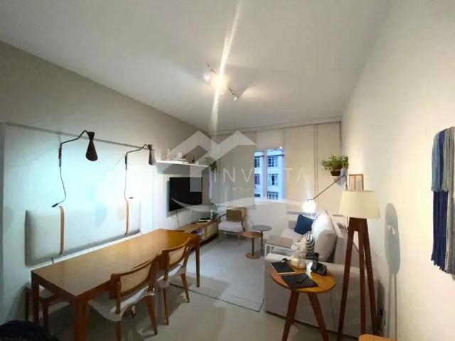 Apartamento para Venda em Rio de Janeiro/RJ Copacabana 2 Quartos