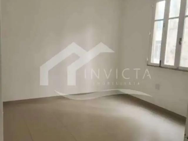 Apartamento para Venda em Rio de Janeiro/RJ Copacabana 2 Quartos