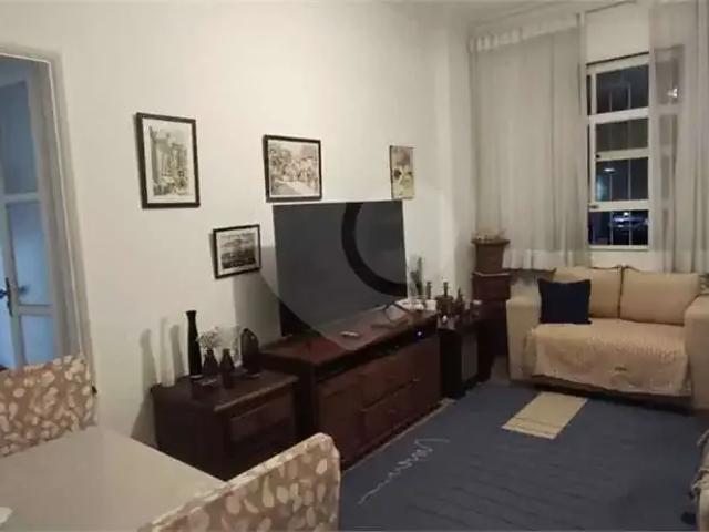 Apartamento para Venda em Rio de Janeiro/RJ Copacabana 2 Quartos