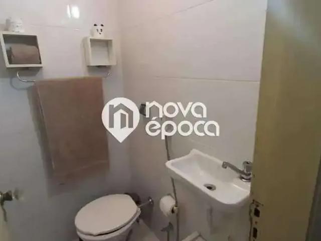 Apartamento para Venda em Rio de Janeiro/RJ Copacabana 2 Quartos