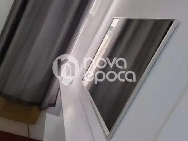 Apartamento para Venda em Rio de Janeiro/RJ Copacabana 2 Quartos