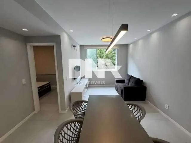 Apartamento para Venda em Rio de Janeiro/RJ Copacabana 2 Quartos