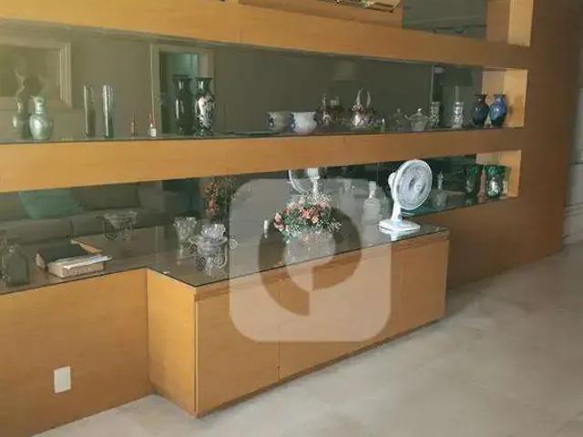 Apartamento para Venda em Rio de Janeiro/RJ Copacabana 2 Quartos