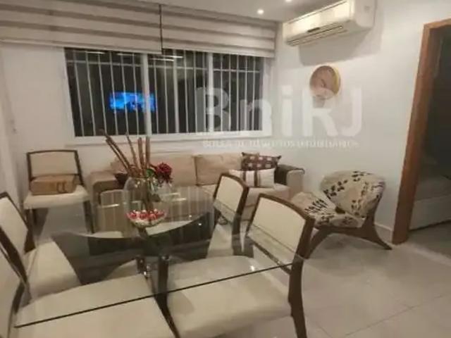 Apartamento para Venda em Rio de Janeiro/RJ Copacabana 2 Quartos