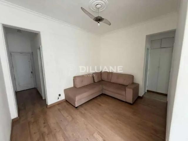 Apartamento para Venda em Rio de Janeiro/RJ Copacabana 2 Quartos