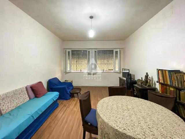 Apartamento para Venda em Rio de Janeiro/RJ Copacabana 2 Quartos