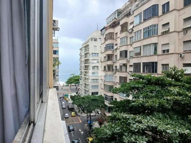 Apartamento para Venda em Rio de Janeiro/RJ Copacabana 2 Quartos