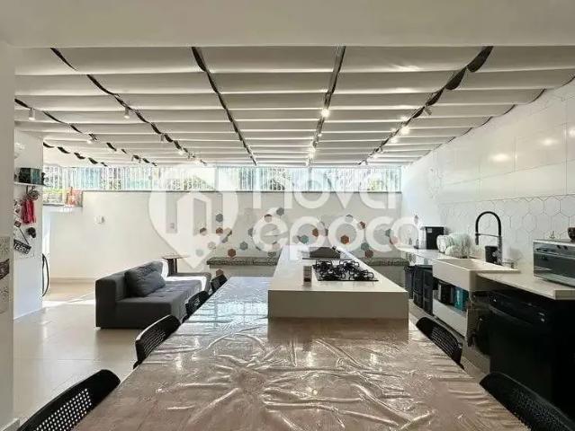 Apartamento para Venda em Rio de Janeiro/RJ Copacabana 2 Quartos