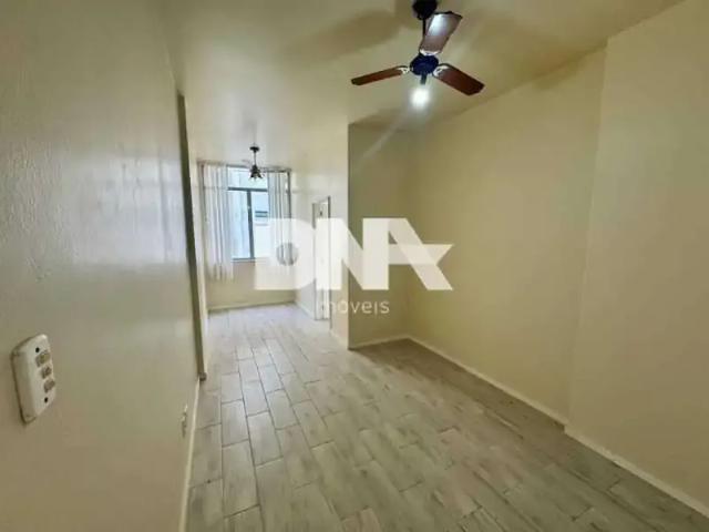Apartamento para Venda em Rio de Janeiro/RJ Copacabana 2 Quartos