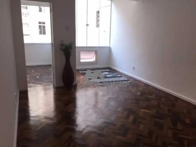 Apartamento para Venda em Rio de Janeiro/RJ Copacabana 2 Quartos