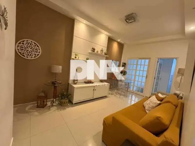 Apartamento para Venda em Rio de Janeiro/RJ Copacabana 2 Quartos