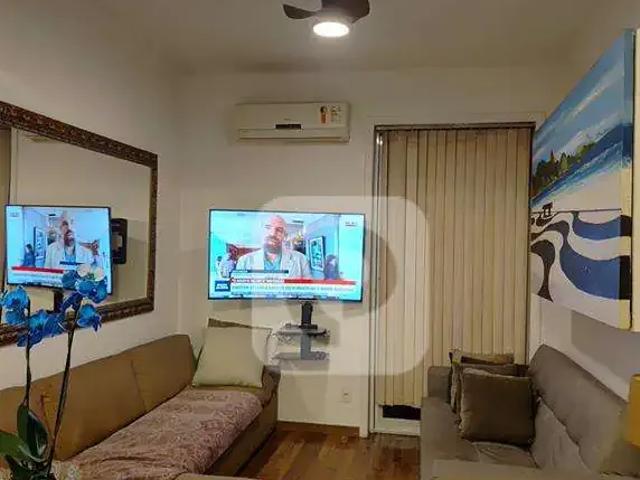 Apartamento para Venda em Rio de Janeiro/RJ Copacabana 2 Quartos