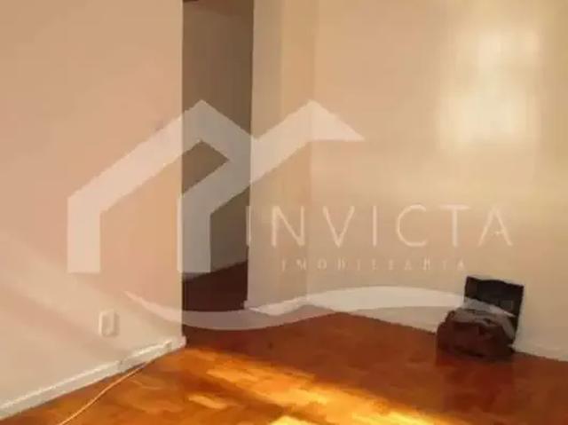 Apartamento para Venda em Rio de Janeiro/RJ Copacabana 2 Quartos