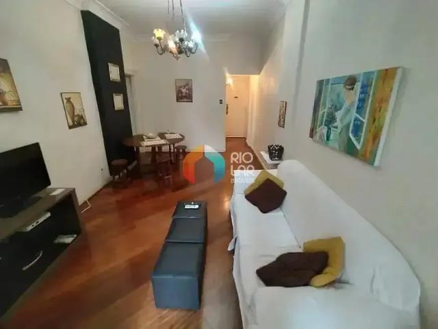 Apartamento para Venda em Rio de Janeiro/RJ Copacabana 2 Quartos