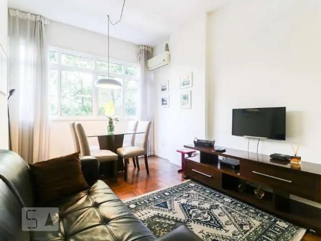 Apartamento para Venda em Rio de Janeiro/RJ Copacabana 2 Quartos