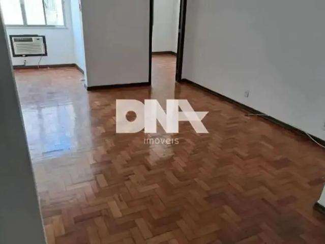 Apartamento para Venda em Rio de Janeiro/RJ Copacabana 2 Quartos