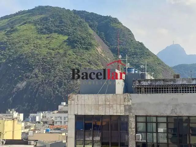 Apartamento para Venda em Rio de Janeiro/RJ Copacabana 2 Quartos