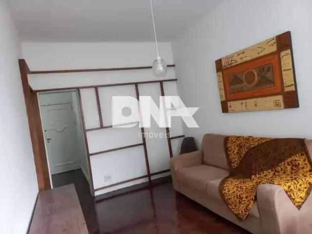 Apartamento para Venda em Rio de Janeiro/RJ Copacabana 2 Quartos