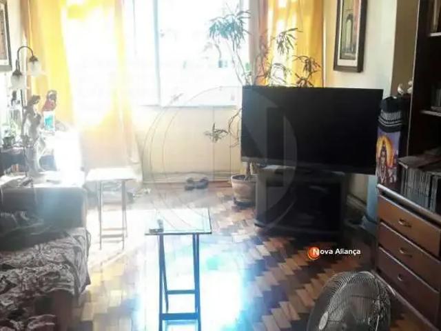 Apartamento para Venda em Rio de Janeiro/RJ Copacabana 2 Quartos