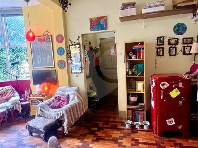 Apartamento para Venda em Rio de Janeiro/RJ Copacabana 2 Quartos