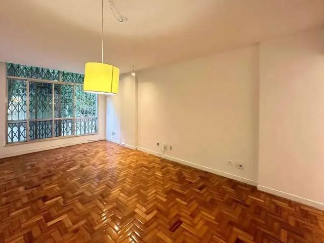 Apartamento para Venda em Rio de Janeiro/RJ Copacabana 2 Quartos