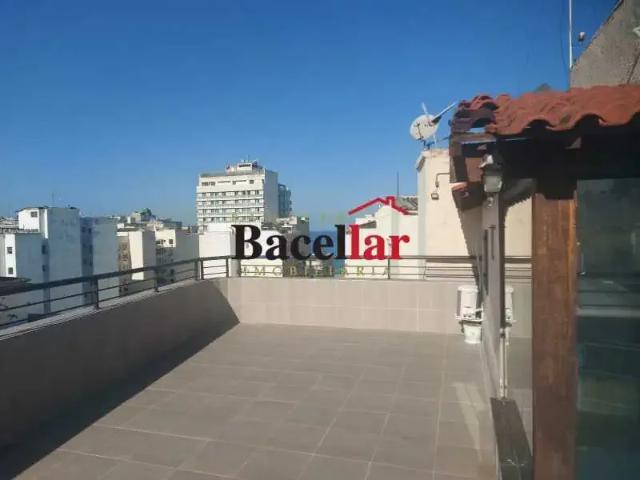 Apartamento para Venda em Rio de Janeiro/RJ Copacabana 2 Quartos