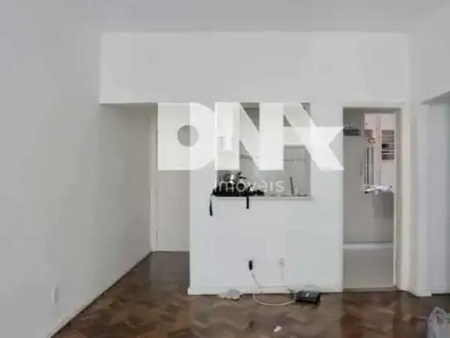 Apartamento para Venda em Rio de Janeiro/RJ Copacabana 2 Quartos
