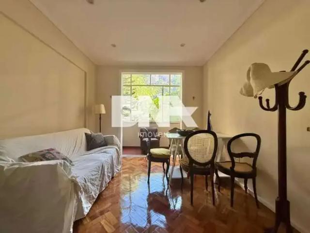 Apartamento para Venda em Rio de Janeiro/RJ Copacabana 2 Quartos