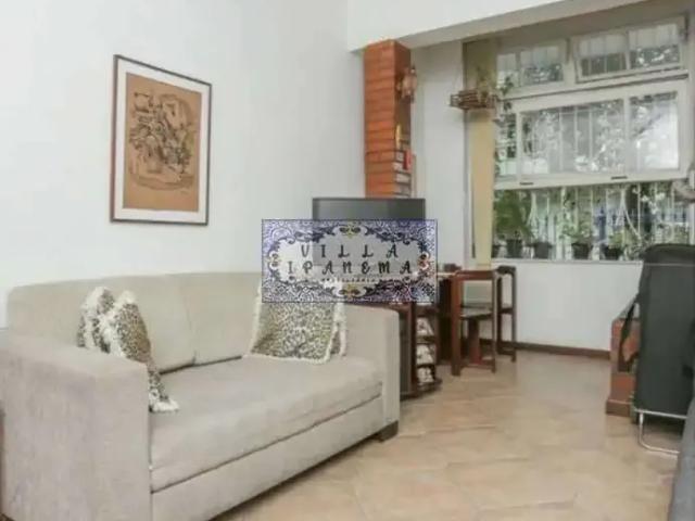 Apartamento para Venda em Rio de Janeiro/RJ Copacabana 2 Quartos
