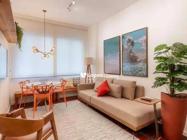 Apartamento para Venda em Rio de Janeiro/RJ Copacabana 2 Quartos