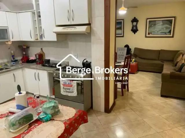 Apartamento para Venda em Rio de Janeiro/RJ Copacabana 2 Quartos