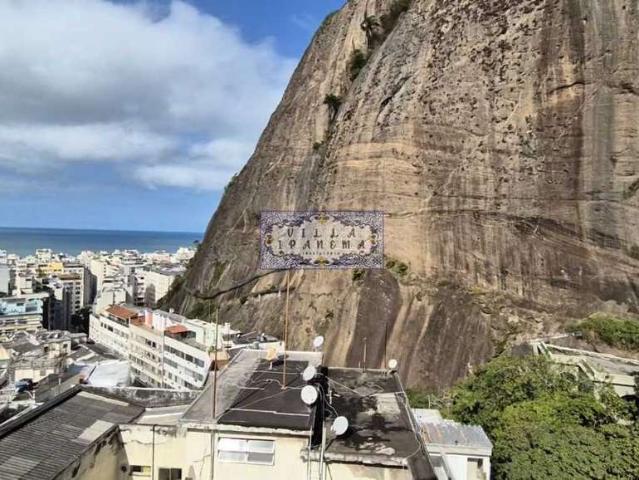 Apartamento para Venda em Rio de Janeiro/RJ Copacabana 2 Quartos