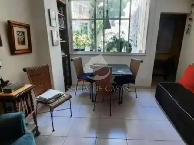 Apartamento para Venda em Rio de Janeiro/RJ Copacabana 2 Quartos