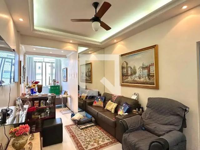 Apartamento para Venda em Rio de Janeiro/RJ Copacabana 2 Quartos