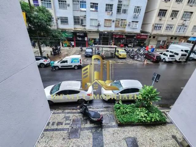 Apartamento para Venda em Rio de Janeiro/RJ Copacabana 2 Quartos
