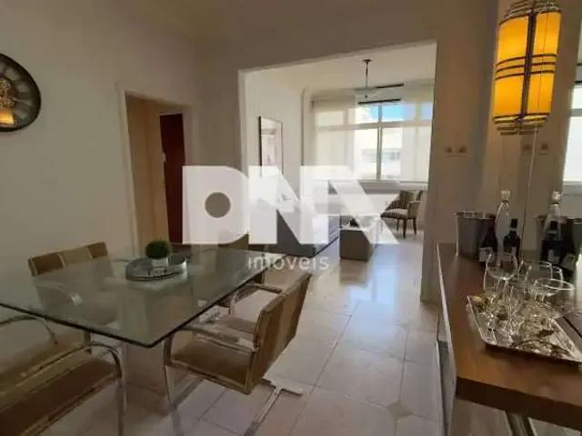 Apartamento para Venda em Rio de Janeiro/RJ Copacabana 2 Quartos