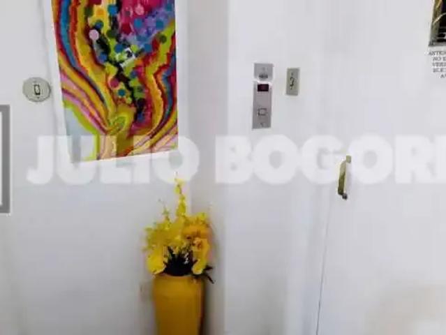 Apartamento para Venda em Rio de Janeiro/RJ Copacabana 2 Quartos