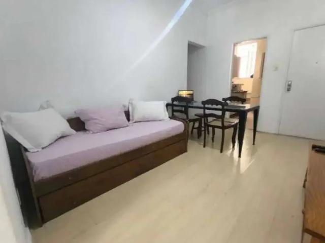 Apartamento para Venda em Rio de Janeiro/RJ Copacabana 2 Quartos